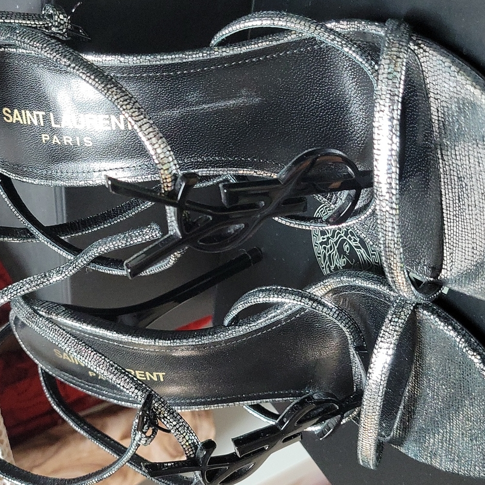 Authentic Ysl Cassandra Heels - Gem